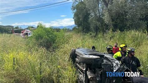 Volpiano Incidente Autostrada A5 Auto Ribaltata Feriti 8 Agosto 2023