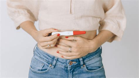 Síntomas de Embarazo Cómo saber si serás mamá Farmacias Roma