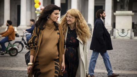 L Amica Geniale La Trama Del Primo E Del Secondo Episodio Della