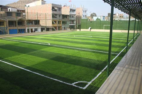 Fernando Velasco inaugura la cancha de Tacalá un escenario de primer