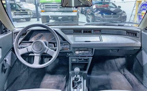 Survivor 1987 Honda Civic CRX Si Barn Finds