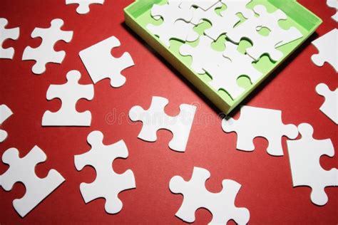 De Stukken Van De Puzzel Stock Afbeelding Image Of Koppeling 10555519