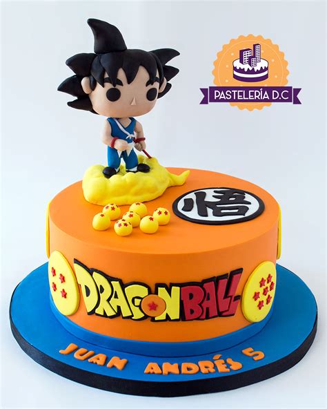 Tortas temáticas películas o series Pastelería D C