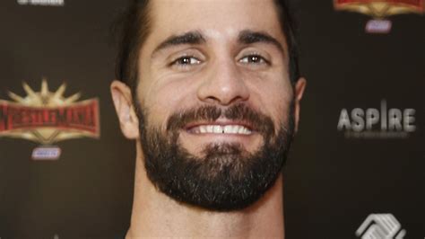 Seth Rollins Y Becky Lynch Interpretan Al Joker Y Batman En El