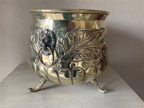 Cache Pot Bronze Cuivre Première moitié du XXe siècle Catawiki