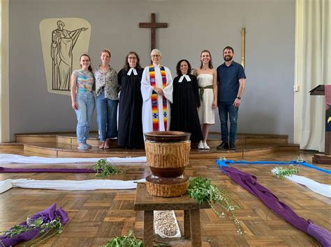 Culto Comunitário na Faculdades EST celebra a fé cristã comprometida