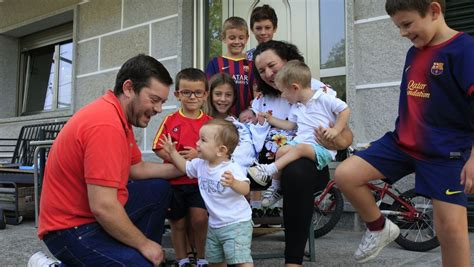 Familias numerosas piden no perder la categoría especial cuando un hijo