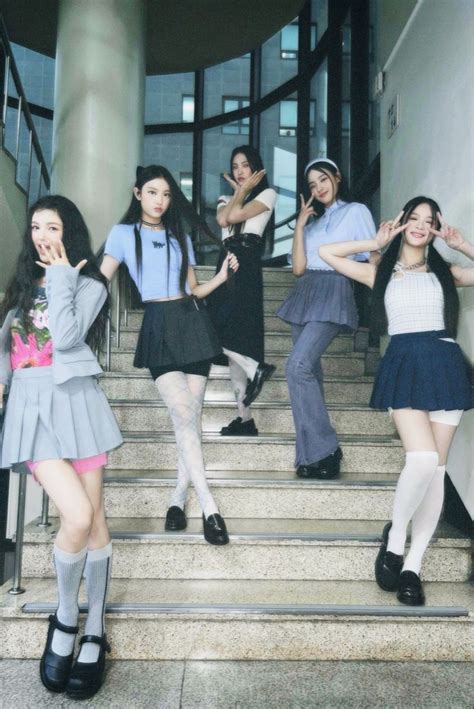 Pin By Emilia Chavez On New Jeans In New Jeans Style Kpop Girls