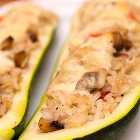 Deliciosas recetas Berenjenas rellenas de champiñones una