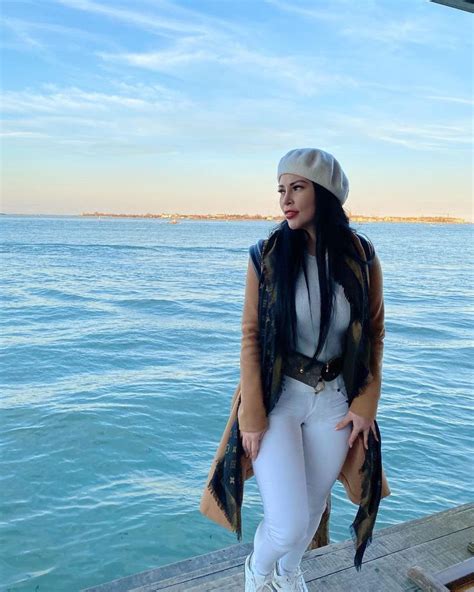 301 Me gusta 0 comentarios 𝓨𝓪𝔃𝓶𝓲𝓷 𝓐𝓻𝓮𝓿𝓪𝓵𝓸 yazmin arev en