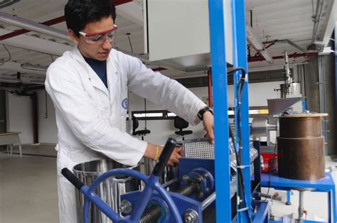 Utadeo lanza nuevo programa de Ingeniería en Automatización