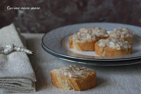 Crostini Con Salsiccia E Stracchino Cucina Vista Mare