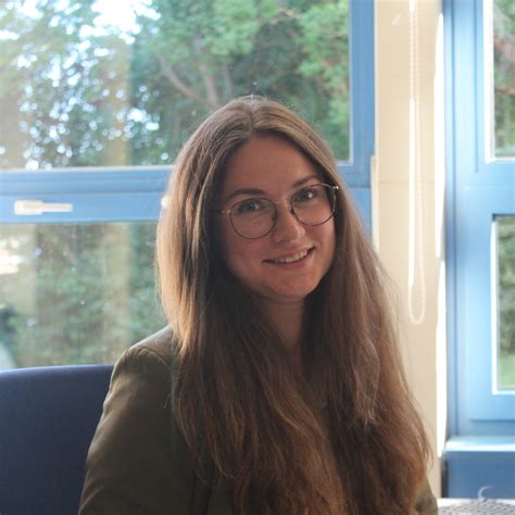 Chiara Mahler Sachbearbeiterin Kassenzahn Rztliche Vereinigung