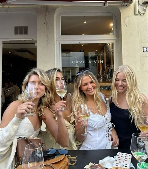 Pin By Mara Woernle On Study Abroad Travel In 2024 Girls Night Girl Gal