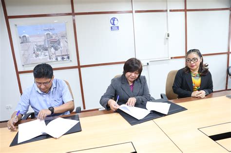 MINEM Suscribe Convenio Interinstitucional Con Municipalidad De Padre