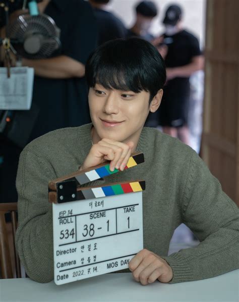 K Drama Menfess On Twitter Namatin The Glory Part 2 Berapa Hari Nih