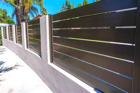 Top 5 Benefits Of Modern Aluminum Fences