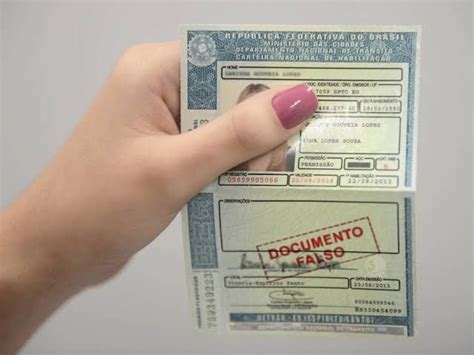 Casal é Preso em Flagrante ao Tentar Abrir Conta Bancária