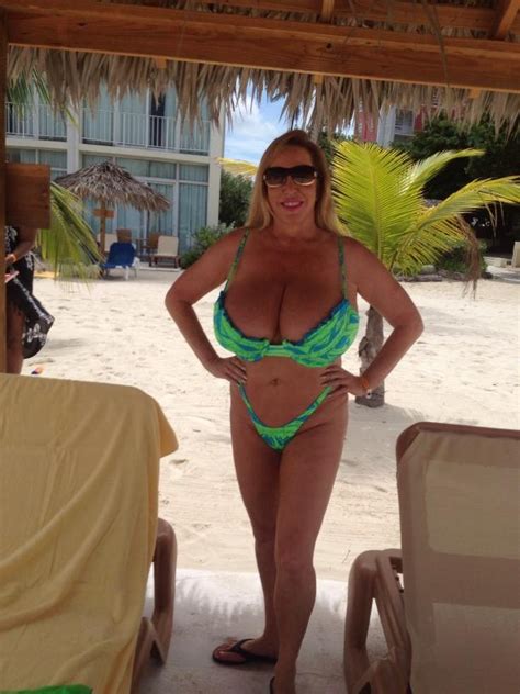 TW Pornstars Europe DiChan Twitter On The Beach Bahamas 4 19 PM