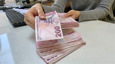 Emekliye 1 226 TL ek ödemeli tablo onaylandı Zamlı emekli maaşları e
