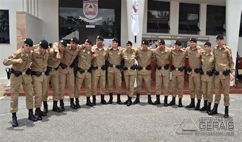 13ª REGIÃO DE POLÍCIA MILITAR FORMA 35 NOVOS SOLDADOS DURANTE