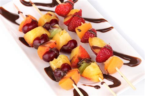 Recette Brochettes De Fruits Au Chocolat Marie Claire