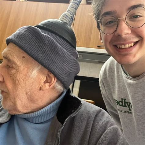 No Eh Nonno Mo Un Altra Cosa Ti Volevo Di Mi Bruciano Le Labbra