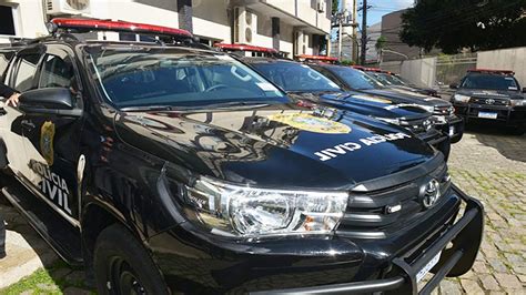 Governo do Estado entrega 50 novas viaturas para a Polícia Civil