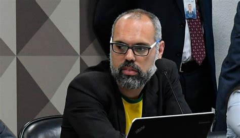 Moraes D Prazo De Dias Para Governo Explicar Extradi O De Allan Dos
