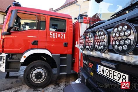 Nowe wozy świdnickich strażaków Kosztowały ponad dwa miliony złotych