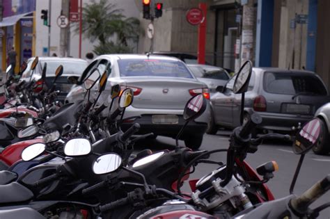 Licenciamento 2024 começa este mês placas de final 1 e 2 Guaçu Agora
