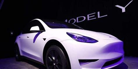 特斯拉发布纯电动汽车Model Y 最快2020年秋季交付 手机新浪网
