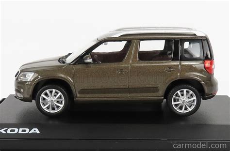 Abrex Ab Yi Scale Skoda Yeti Suv Facelift Restyling