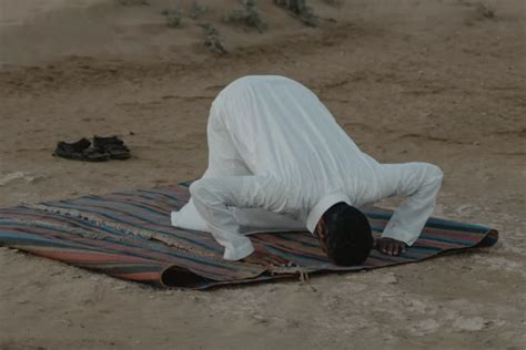 Tata Cara Sholat Istikharah Niat Dan Tanda Jawabannya Religi