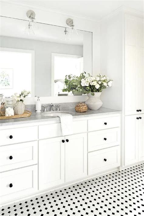 Classic Black And White Bathroom Floor Tile Flooring Guide By Cinvex