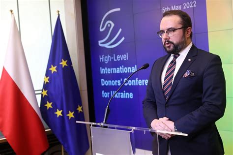 Wiceszef MSZ Groźby Rosji są poważne możliwości ograniczone