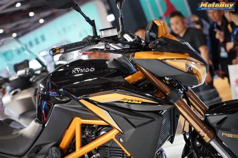 Cận cảnh naked bike siêu ngầu Kymco K Rider 400 dựa trên Kawasaki