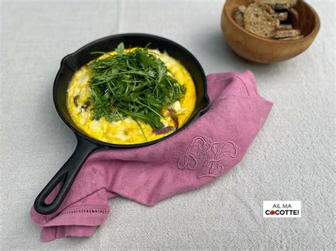 FRITTATA AUX CHAMPIGNONS ET À LA ROQUETTE