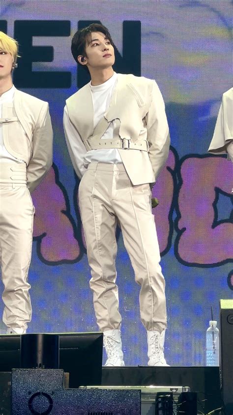 Pin By Jolicia On Wonu Wonwoo Seventeen Wonwoo Pledis Seventeen