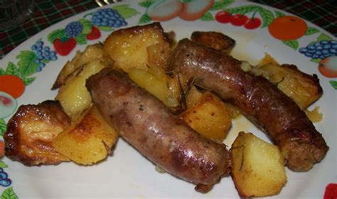 Salsiccia Con Patate Al Forno