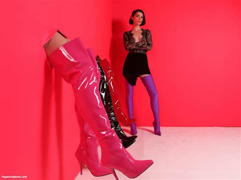 St Vincent Muddaub Nude Onlyfans Leaks The Fappening Photo
