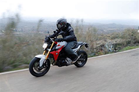 BMW F 900 R 2022 Motochecker