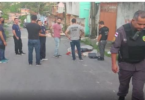 Imagens fortes Homem é encontrado morto em saco plástico no bairro da