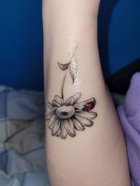 Ladybug On A Sunflower Lady Bug Tattoo Bug Tattoo Simple Arm