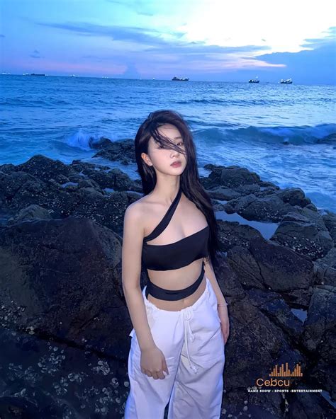 BST 100 Ảnh Diệu Linh Tik Tok bikini xinh đẹp dễ thương đáng yêu