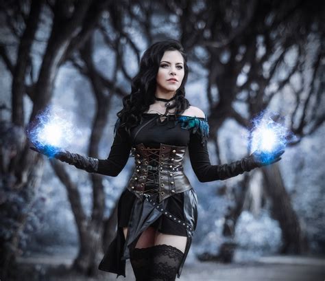 Magic Yennefer Cosplay For The Sorceress From The Witcher