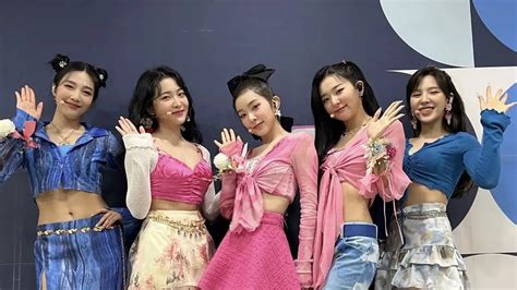 Red Velvet Gelar Solo Konser Pertama Di Tahun Fans Sibuk Bikin