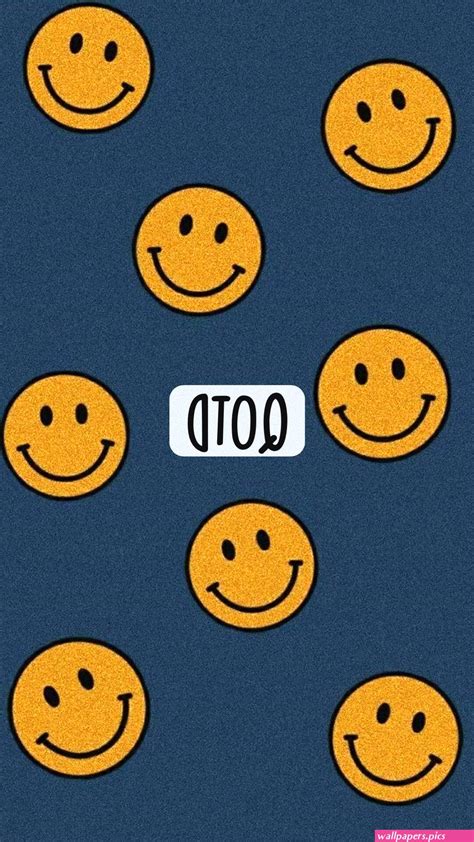 Aesthetic Smiley Face Wallpapers Wallpapers Pics