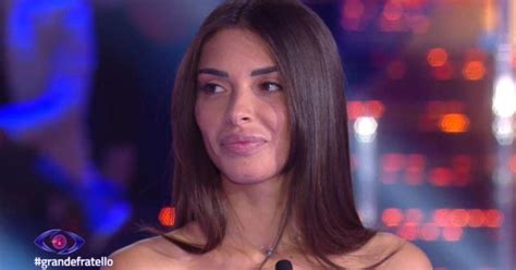 Grande Fratello La Strana Parte Del Corpo Dove Greta Rossetti Ha Fatto