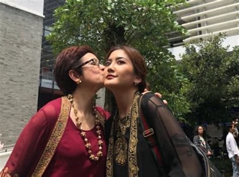 Maura Magnalia Putri Nurul Arifin Meninggal Dunia Unggah Story